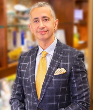 Meet Dr. Naderi | The Naderi Center for Plastic Surgery and Dermatology
